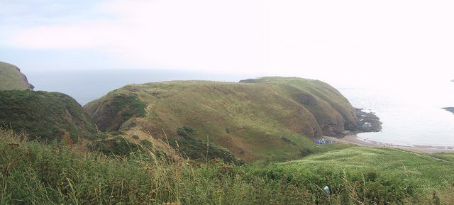 Castle Point Fort, Cullykhan, Pennan – Brigantes Nation